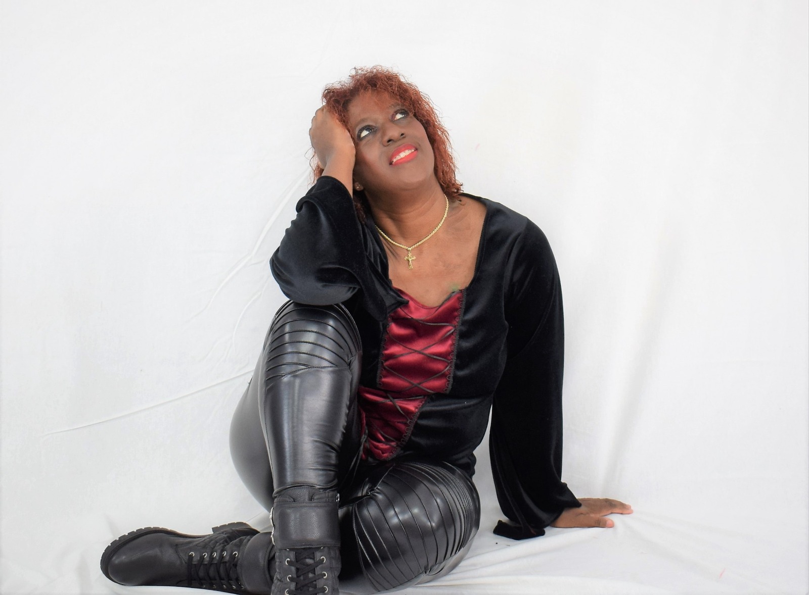 Lethia's Natorium: ataca com a poderosa versão "Inner Child" (Vinny's ...